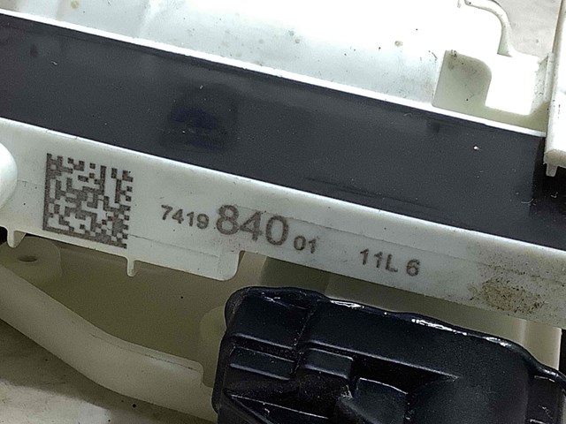 51207323782 BMW трос (тяга открывания замка двери передней правой)