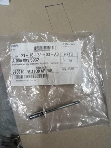 0009915932 Mercedes заклепки