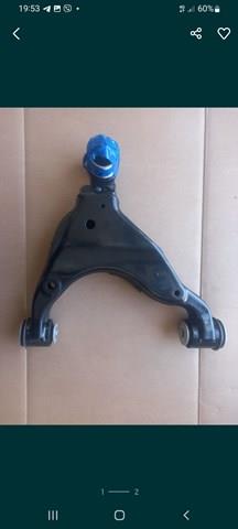 4806960040 Toyota левый рычаг передней нижней подвески