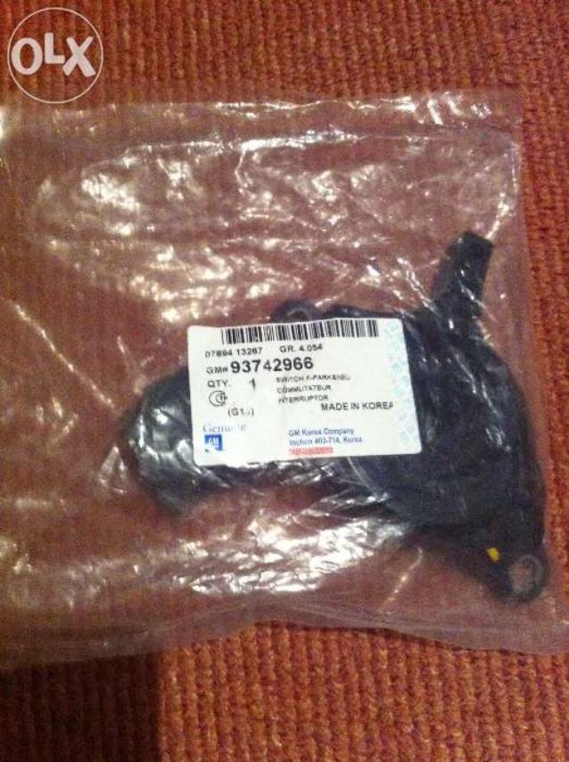 93742966 General Motors датчик нейтральной передачи