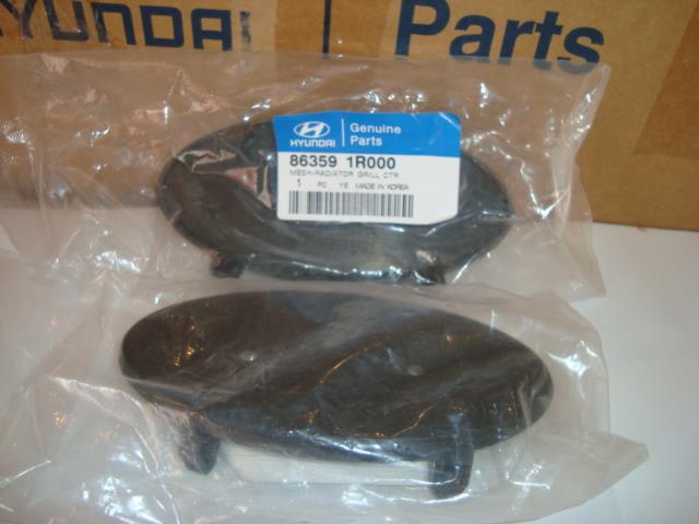 863591R000 Hyundai/Kia площадка под эмблему