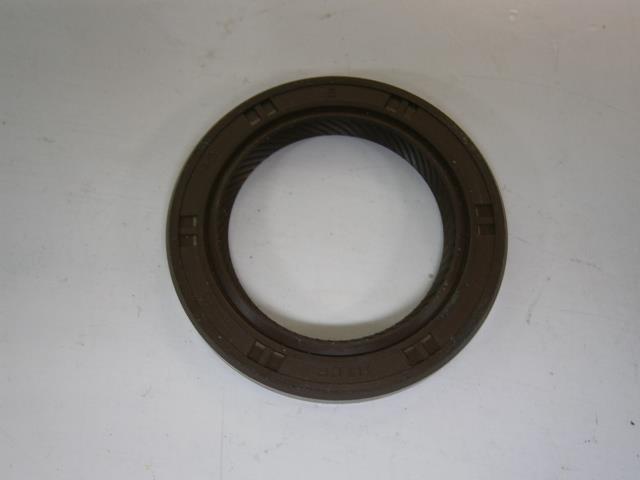 E040110005 Geely сальник коленвала двигателя передний