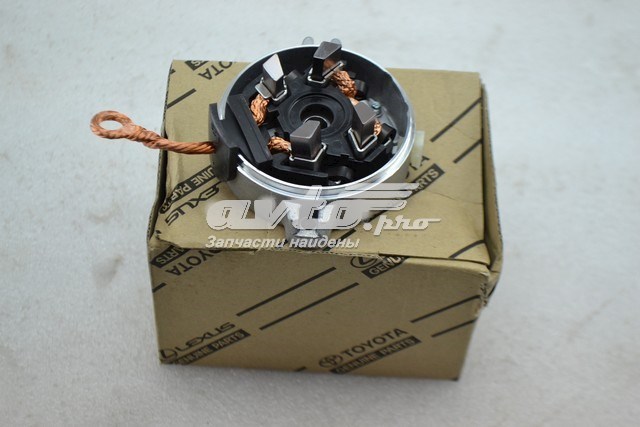 2813028040 Toyota Щеткодержатель стартера