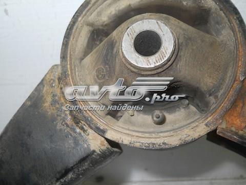 MN101572 Mitsubishi подушка (опора двигателя левая)
