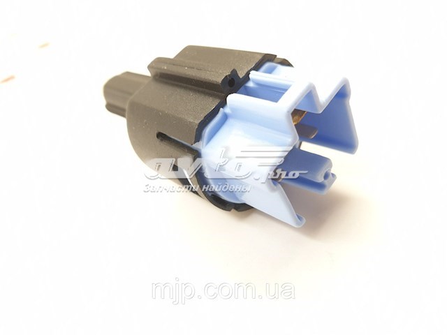 8614A018 Mitsubishi датчик включения стопсигнала