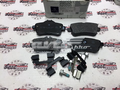 A0074207720 Mercedes колодки гальмові задні, дискові