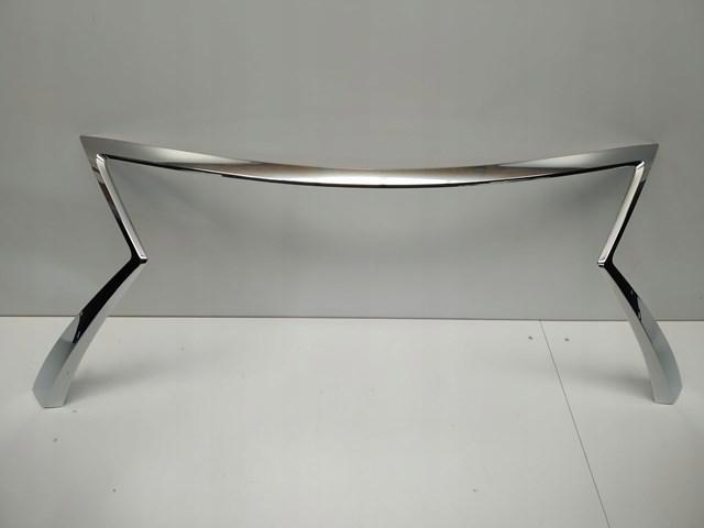 5312148130 Toyota молдинг решетки радиатора