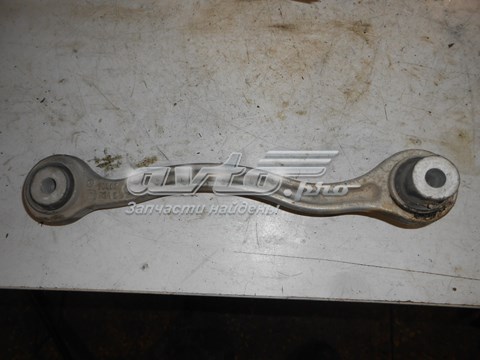 A2053506603 Mercedes рычаг задней подвески поперечный правый (Передний)