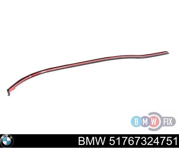 51767324751 BMW уплотнитель центральной стойки л нж