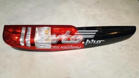 A6398201564 Mercedes задний правый фонарь