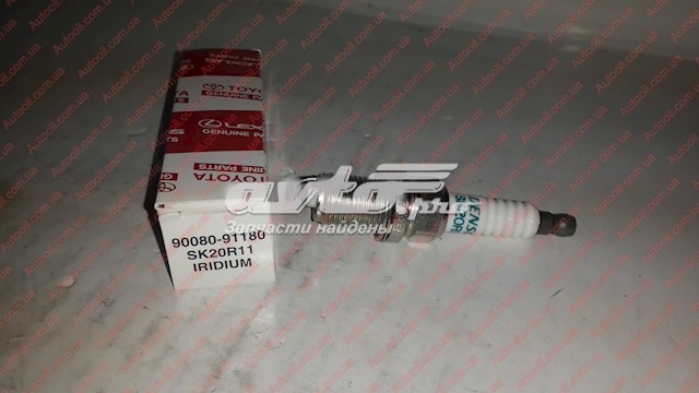 9008091180 Toyota свеча