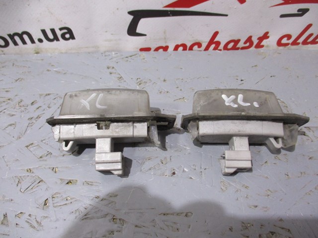 Фонарь подсветки заднего номерного знака для Mitsubishi Outlander XL ...