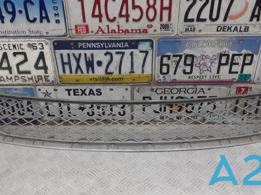 Решетка бампера переднего центральная BMW. Купить решетка бампера ...