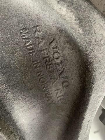 32381879 Volvo рычаг передней подвески нижний левый