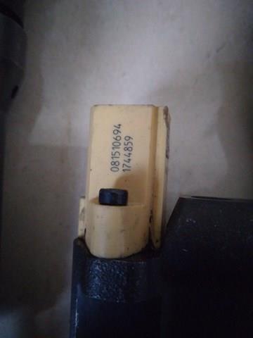 1744859 DAF форсунка впрыска топлива