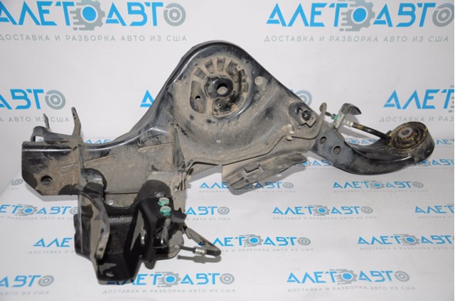 555014BA0A Nissan цапфа зад прав nissan rogue 14-