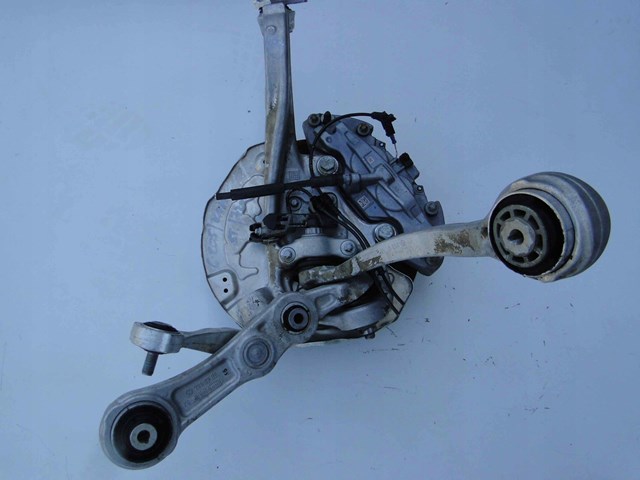 A2053322200 Mercedes оригинал