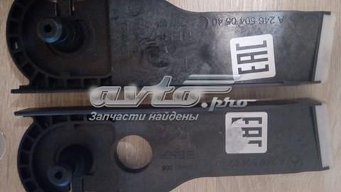 A2465040540 Mercedes пластина крепления радиатора