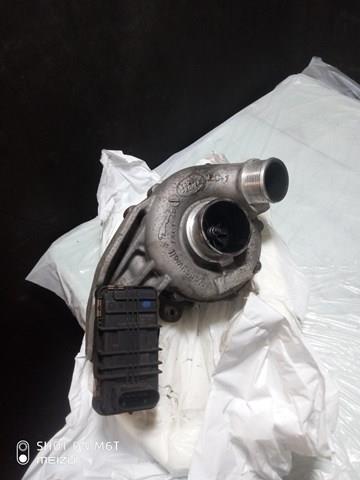 LR084606 Land Rover турбина