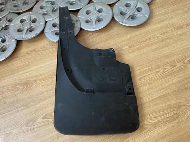 7662660350 Toyota брызговик задний левый