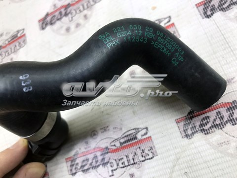 A2218302096 Mercedes шланг (патрубок системы охлаждения) (Вход в