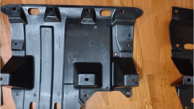 5379A092 Mitsubishi защита двигуна