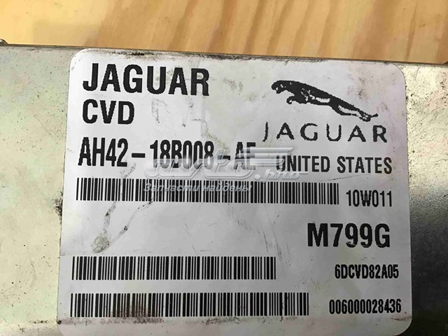 LR023362 Land Rover bартiсть з доставкою, окрiм негабариту