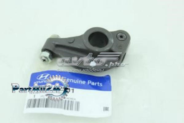 2453142501 Hyundai/Kia коромысло клапана (рокер впускной)
