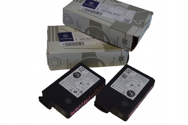 A0009059807 Mercedes радарный датчик дистанции с тестовой машины