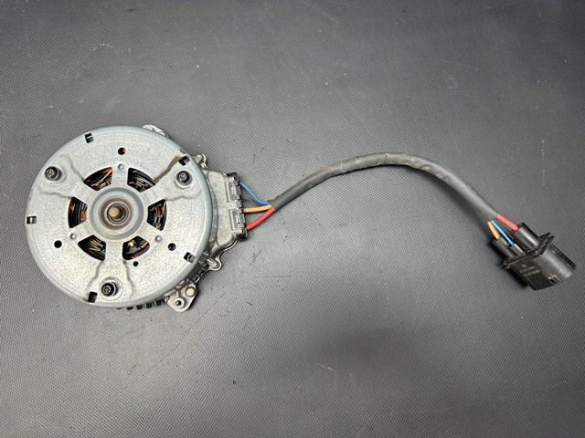 8W0959455M VAG диффузор радиатора охлаждения, в сборе с мотором и