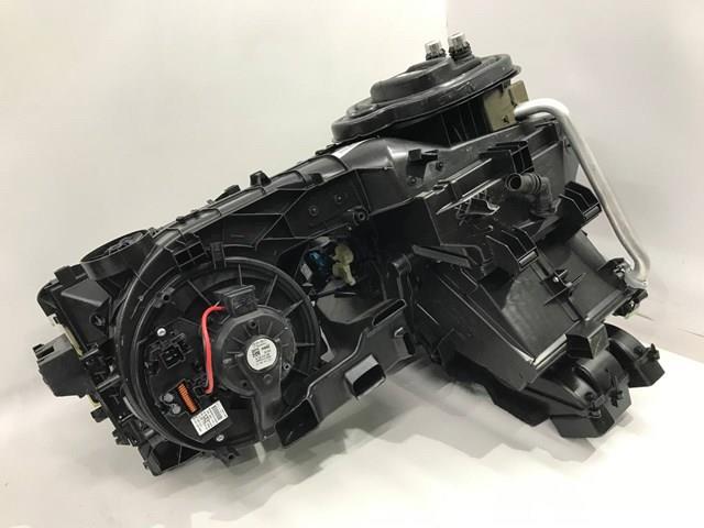 5Q1820007B VAG корпус печки