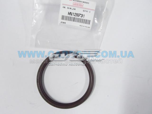 MN128731 Mitsubishi сальник коленвала двигателя задний