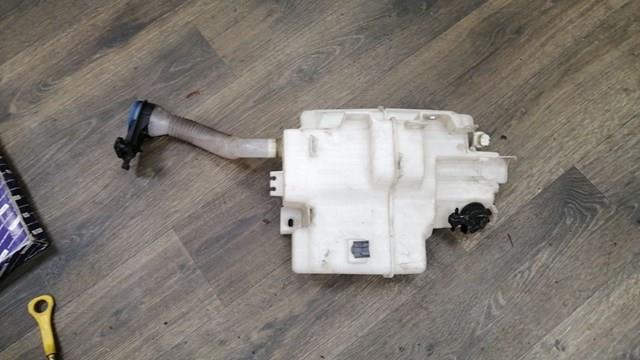 KD3567481 Mazda бачок омывателя стекла