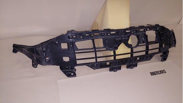4KE807233 VAG Кронштейн решетки радиатора