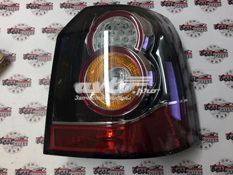 LR039796 Land Rover фонарь задний правый/lamp - rear, stop a