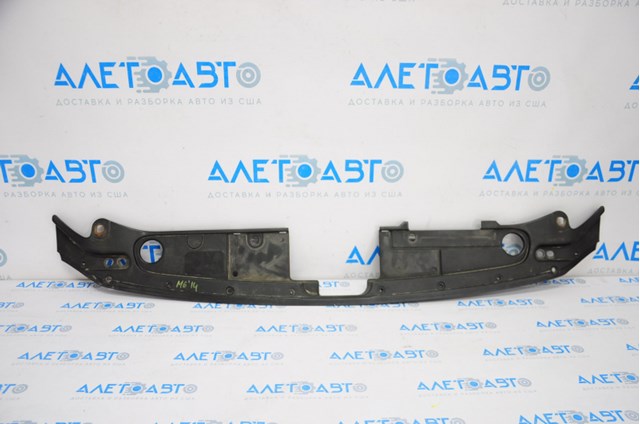 GHP950717D Mazda накладка передней панели (суппорта радиатора верхняя)