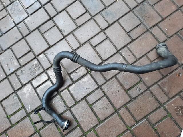 8200889766 Renault (RVI) шланг (патрубок интеркуллера левый)