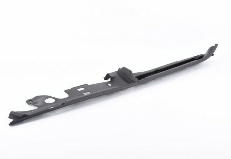 51767349605 BMW уплотнитель крыла л