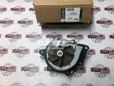 LR011694 Land Rover помпа водяная
