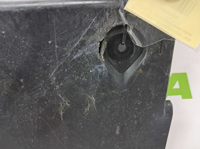 149915100C Tesla Защита двигателя, поддона (моторного отсека)