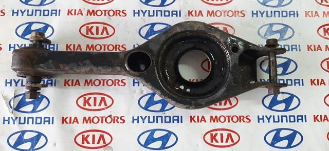 552103S000 Hyundai/Kia Рычаг задней подвески нижний левый