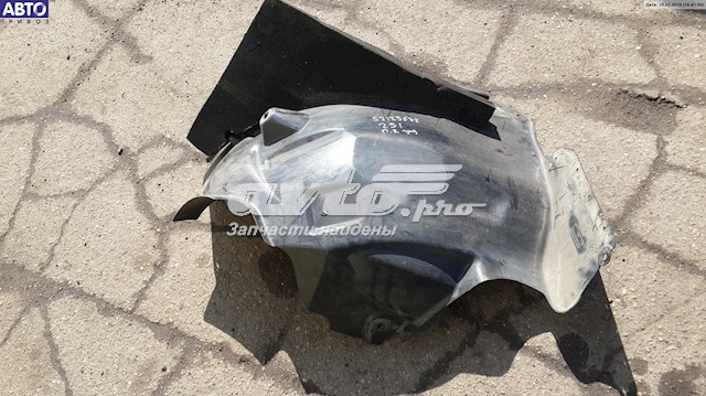 2518841022 Mercedes подкрылок крыла переднего правый задний