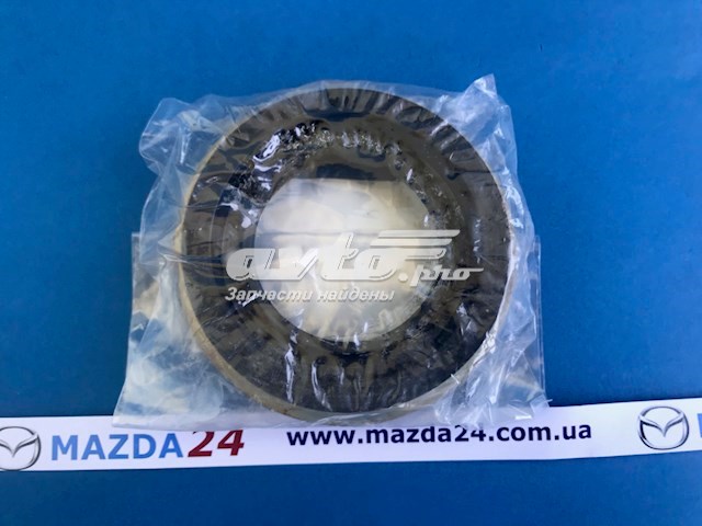 KN0127165 Mazda сальник хвостовика r010/17rev