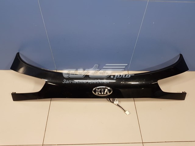 87311A2200 Hyundai/Kia Накладка крышки багажника