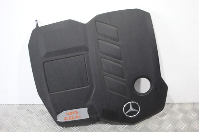 A6540107600 Mercedes верхняя крышка двигателя