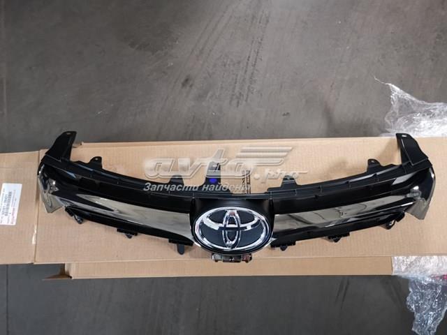 5310106421 Toyota решетка радиатора