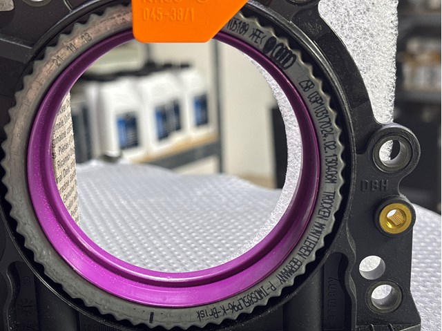 03P103171 VAG Сальник коленвала двигателя задний