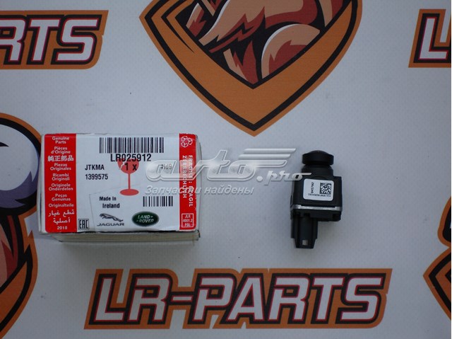 LR025912 Land Rover камера кругового обзора rr evoque l538