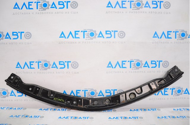 622403TA0A Nissan/Infiniti Кронштейн бампера заднего центральный