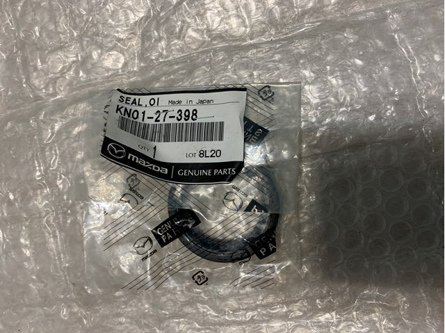 KN0127398 Mazda Сальник раздаточной коробки передний выходной